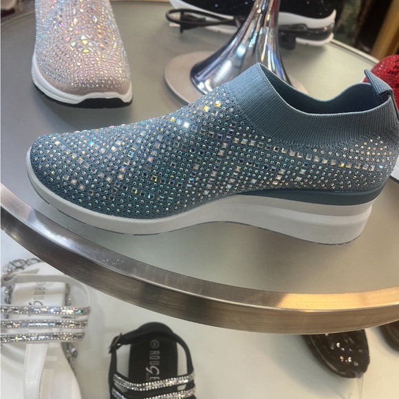 Diva | Shoes | Diva Newspring Bling Comfy Tennis | Poshmark
